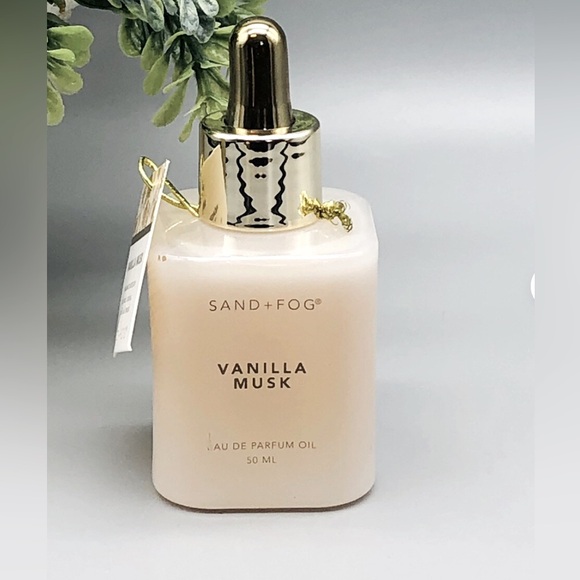Sand + Fog | Bath & Body | Sand Fog Vanilla Musk Perfume Oil | Poshmark